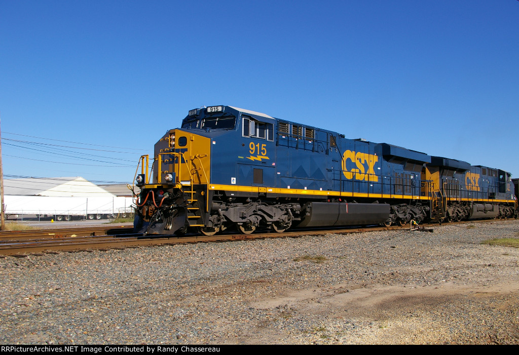 CSX 915